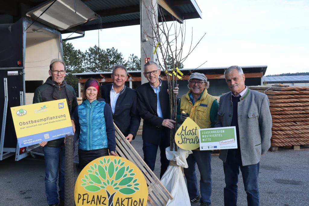 Obstbaumpflanzaktion 2024 | Das Regionalbüro Pielachtal